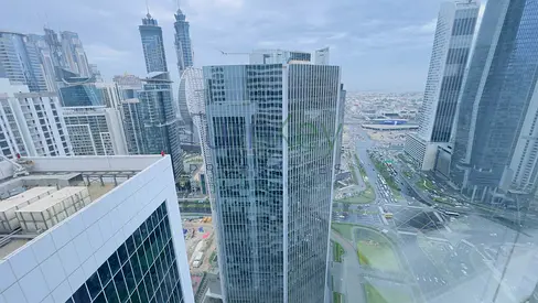 Office: Furnished l High floor l Ready To move in l fitted | dubizzle Dubai