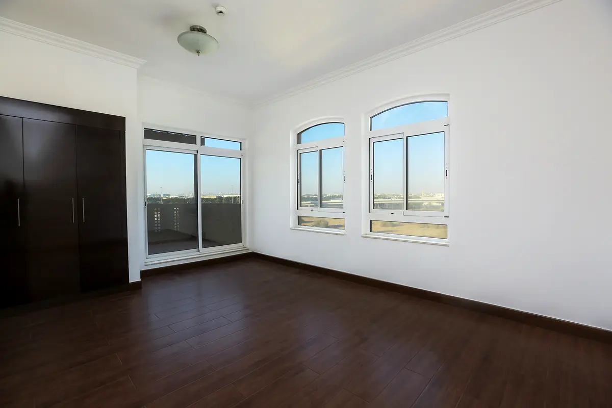 Apartment: 3BR Apartment | Al Badia Residence 21 | Balcony & Downtown ...