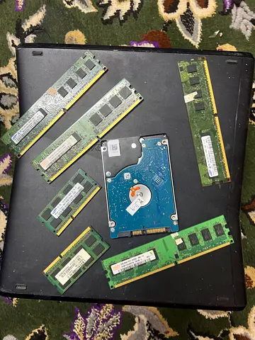 Classifieds: Assorted DDR RAM sticks + laptop HDD — mixed memory ...