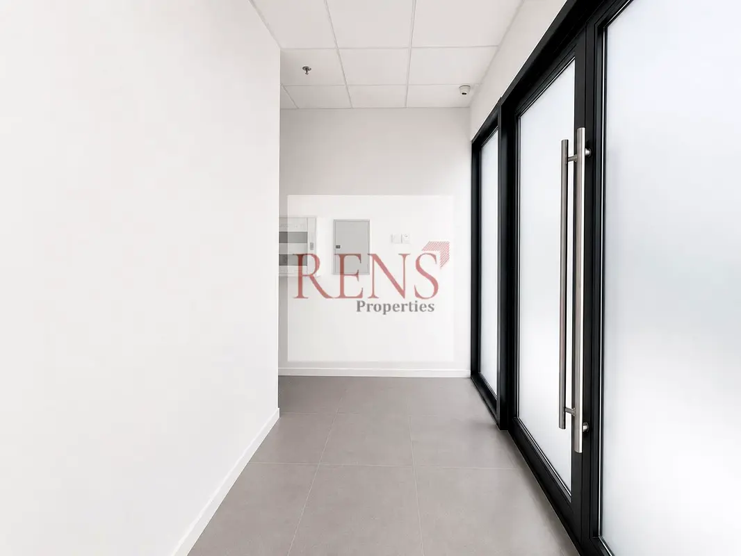 Shop: Retail Shop | High Visibility | Prime Location | dubizzle Dubai
