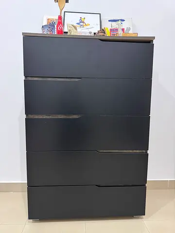 Classifieds: Black 5-Drawer Chest of Drawers - Good Condition ...