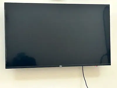Classifieds: Ikon led smart tv | dubizzle Dubai