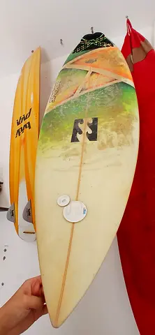 Classifieds: Used shortboard surfboard — single fin, light wear ...