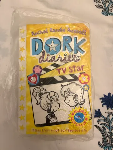Classifieds: Dork Diaries: TV Star (Rachel Renée Russell) - paperback ...