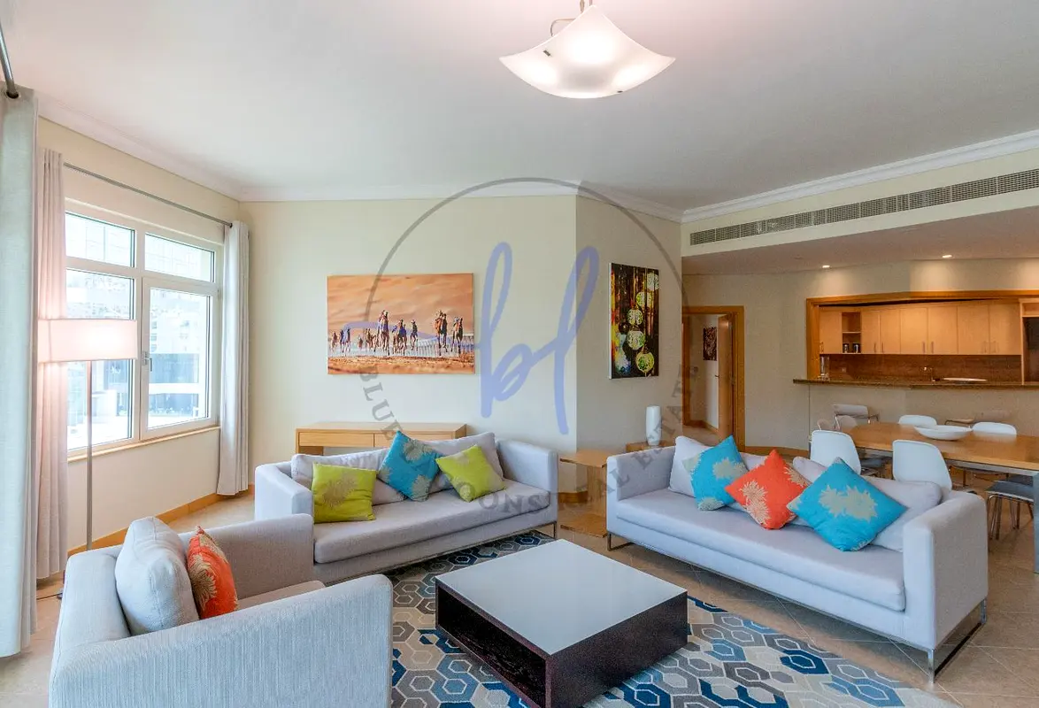 Apartment: Luxury 3BR | Palm Living | Call Now | dubizzle Dubai