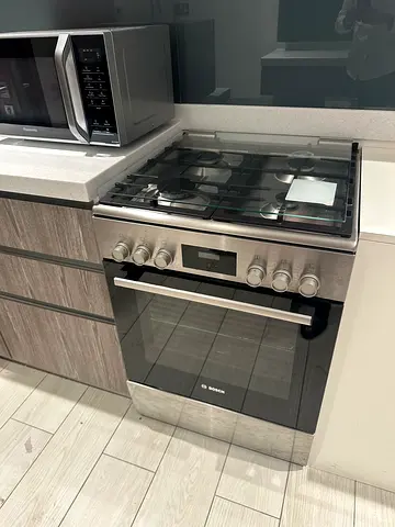 Classifieds: Bosch Used freestanding gas range with oven - stainless ...