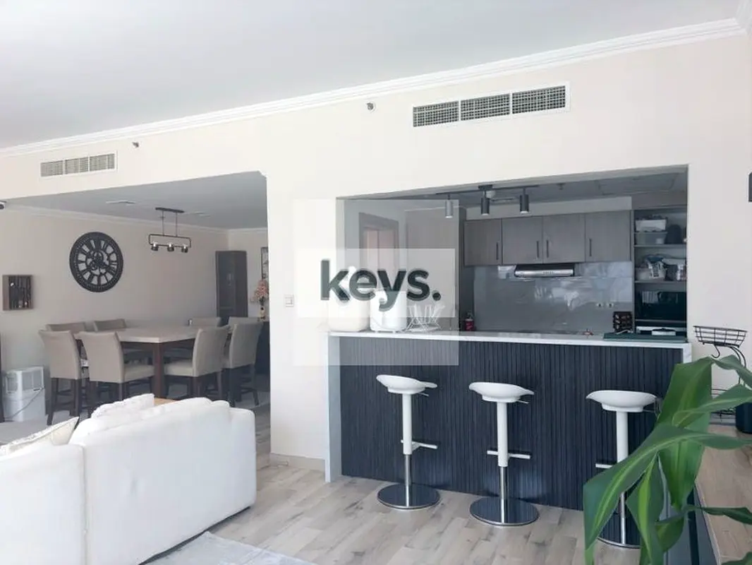 Apartment: Luxury Marina Living | Spacious Furnished 2BR | dubizzle Dubai