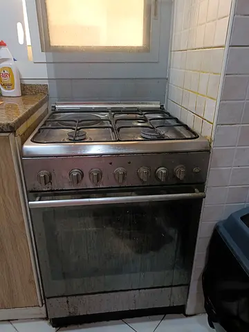Classifieds: Used freestanding gas cooker with oven - needs cleaning ...