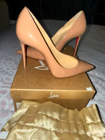 Classifieds: Authentic Christian Louboutin So Kate Pumps – Size 39 ...