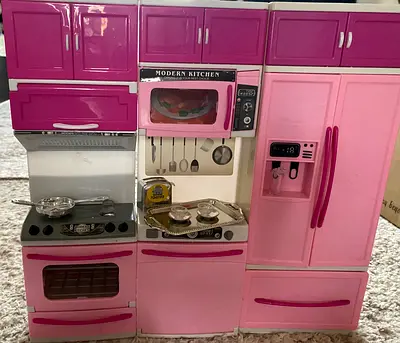 Classifieds: Barbie Kitchen Toy | dubizzle Abu Dhabi