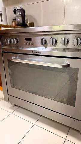 Classifieds: Ariston 90cm Electric Cooker with Ceramic Hob Large Oven ...