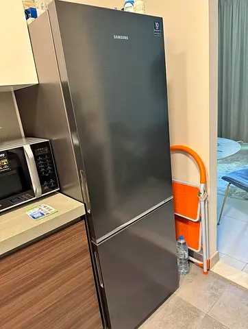 Classifieds: SAMSUNG Latest Bottom freezer style fridge Exellent ...