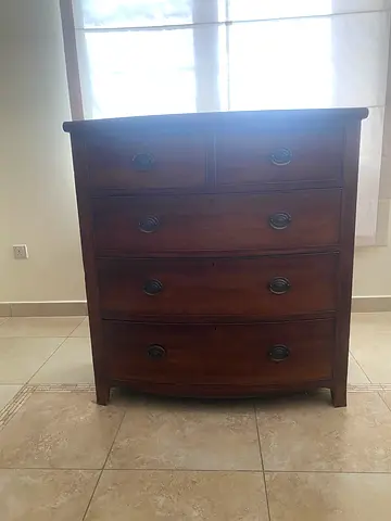 Classifieds: A Victorian Mahogany 5 Drawer Bow Front Chest | dubizzle Dubai