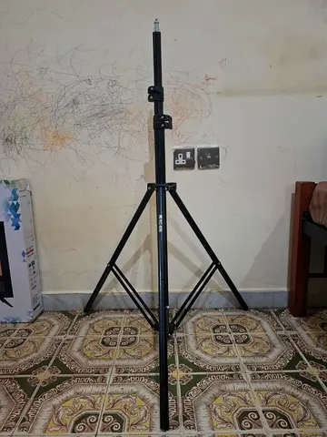 Classifieds: Adjustable Photography/Light Stand for Sale | dubizzle Abu ...