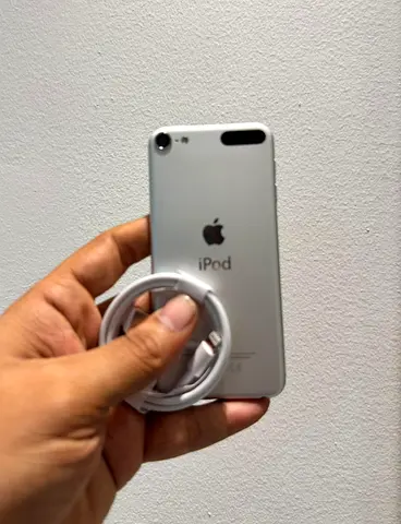 Classifieds: Apple iPod Touch 6th Gen Silver 32GB – Perfect Condition ...
