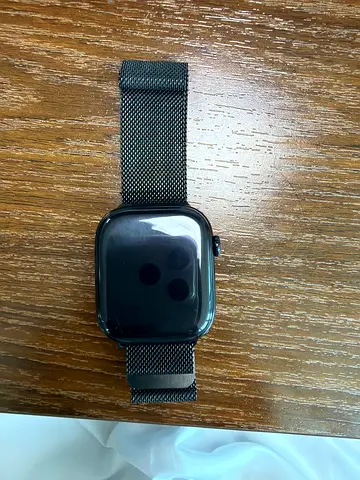 Classifieds: Apple Watch Black Nike edition | dubizzle Sharjah