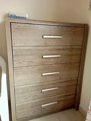 Classifieds: 5-Drawer Wooden Chest of Drawers - Light Oak Finish ...