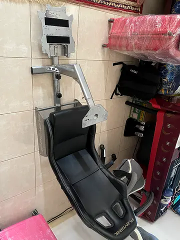 Classifieds: Used Playseat evolution Racing Simulator Seat with Wheel ...