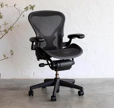 Classifieds: Adjustable Herman Miller Aeron Classic Chair Size B Black ...