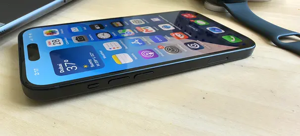 Classifieds: iphone 15 barely used + Apple Watch Series 8 (GPS ...