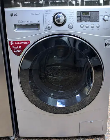 Classifieds: 2025 LG 8KG Washer /6KG Dryer FREE DELIVERY 2in1 Combo ...