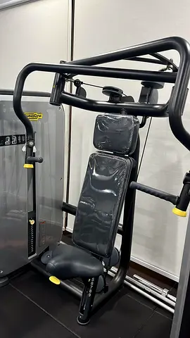 Classifieds: Technogym Chest Press Machine | dubizzle Abu Dhabi
